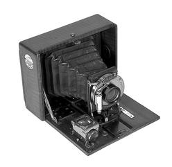 Camera; Lizars, 'Challenge', circa 1910, 3 inch.