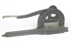 Tobacco Cutter; Brown's Mule Plug, Lever Type, Cast Iron, 18 inch.