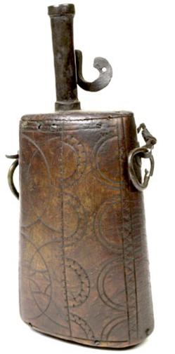 Powder Flask; Dutch, Sheep Horn, Pinwheel Compass Engraving, 8 inch.