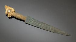 Knife; Tlingit, Dagger, Raven Head Handle, Copper Blade, 19 inch.