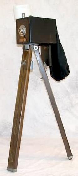 Camera; Chicago Ferrotype Co, Mandel-ette Post Card.