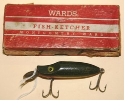 Fishing; Lure, Wards, Fish-Ketcher Pikie, 2 Trebles, Box.