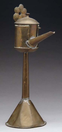 Fat Lamp; Flemish Spout Lamp, Brass, Wall Mount, 12 inch.