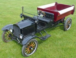The 1924 Ford Model T open cab dump truck; image credit on full record.