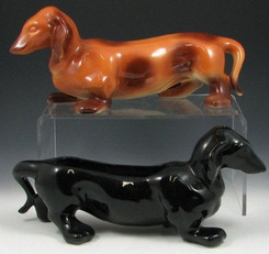 Hull Pottery; Novelty, Planter & Figure, Dachshund (2).