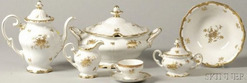 Porcelain; Dinner Service, Weimar, Katharina Pattern, Service for 12.