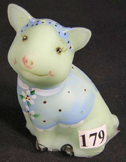 Fenton Glass; Figure, Pig, Hand-Painted, 4 inch.