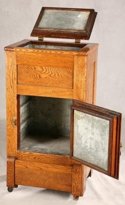 Ice Box; Oak, 2-Doors, Paneled, Lift-Lid, 39 inch.