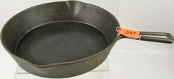 Pan; Wapak, Skillet, No 8, Cast Iron.