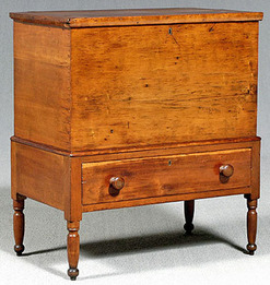 Sugar Chest; Federal, Cherry, 1 Drawer, Turned Legs, Divided Interior.
