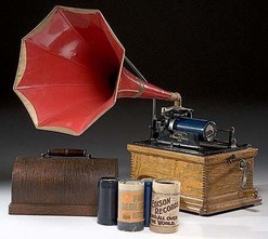 Phonograph; Edison, Fireside Model B, Red 8-Sided Horn, Oak Case.