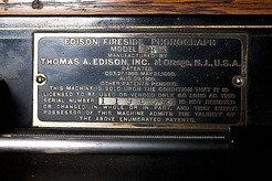 Phonograph; Edison, Fireside Model B, Red 8-Sided Horn, Oak Case.