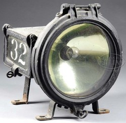 Railroad; Locomotive Headlamp, Golden Glow, No 32, 19 inch.