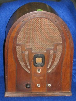 Radio; Philco, Model 60B, Cathedral, Stair Step Grill.