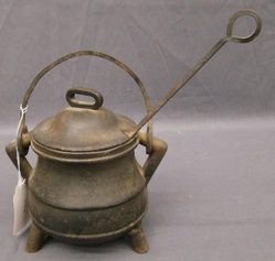 Kettle; Cast Iron, Whale Oil Lighter, Cape Cod Type Pot.