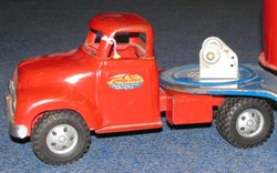 Toy Truck; Tonka, Lowboy Truck & Trailer, Scoop Shovel, No 120, 1954.