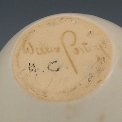 Weller Pottery; Geode, Vase, Shooting Stars, White, 4 inch.