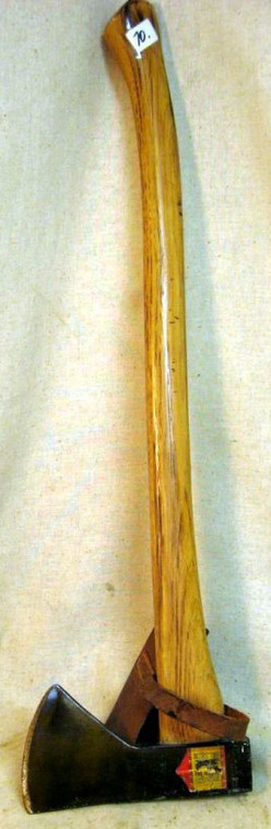 Axe; Norlund, Hudson Bay, Tomahawk Felling, Sheath.