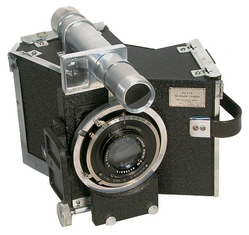 Camera; Devin Tri-Color Camera, Goerz Dogmar Lens, Case.