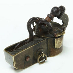 Tinder Lighter; Flintlock, Brass, Miniature, 2 inch.