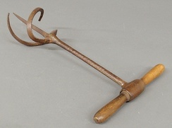 Farm; Sugar Auger, Dual Spiral Cutter, Maple Handle, 17 inch.