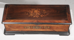 Music Box; Sublimette Piccolo Zither, Cylinder (13 inch), 8 Air, Floral ...